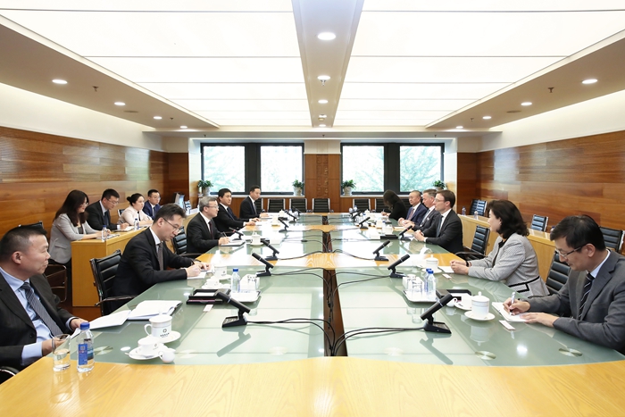 On September 5th, China International Trade Representative and Vice ...